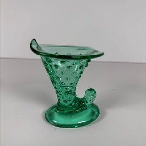 Fenton | Art | Vintage Fenton Emerald Green Glass Cornucopia ...